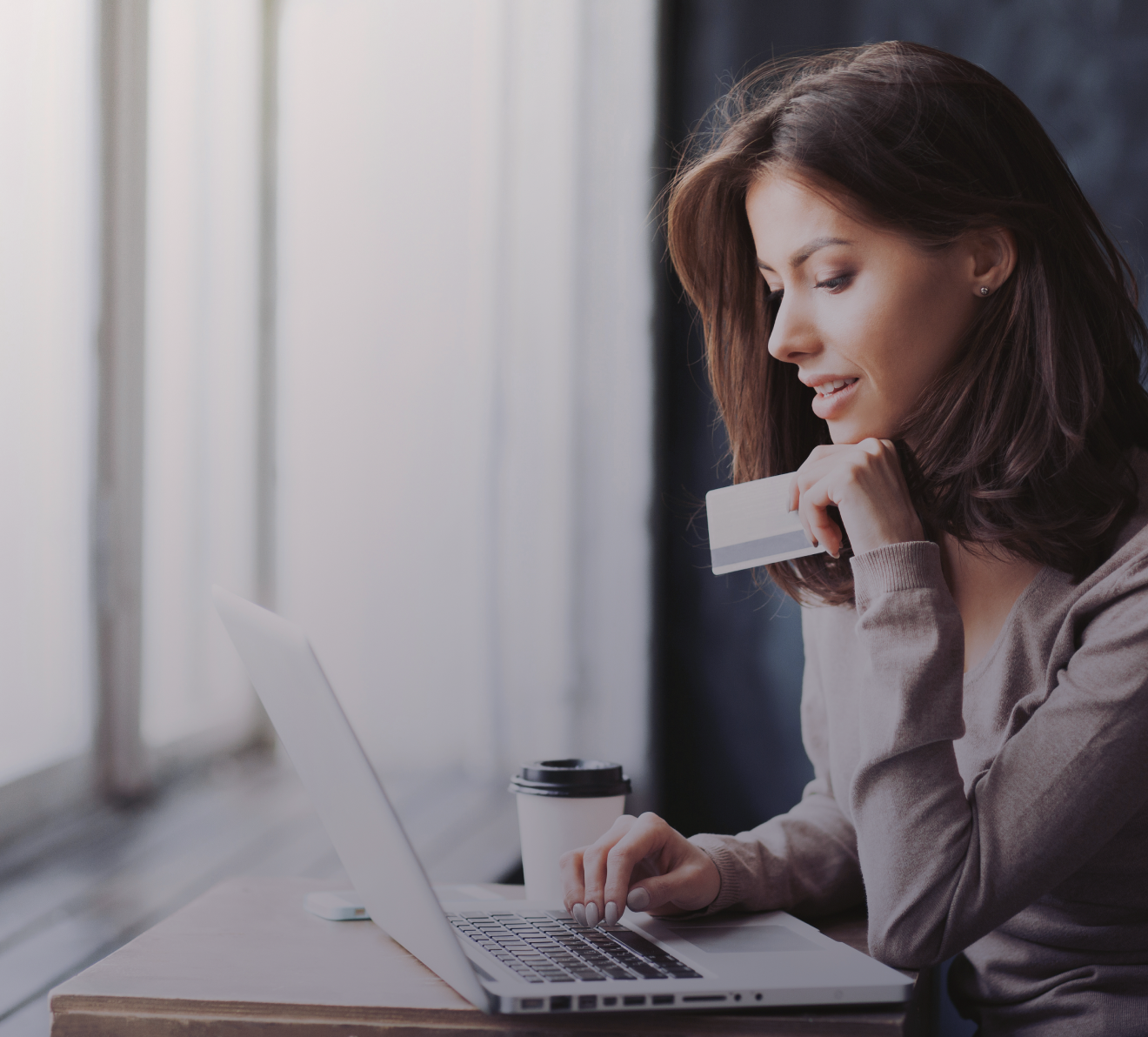 Versatile Merchant Services Payment Solutions | Magnati.com